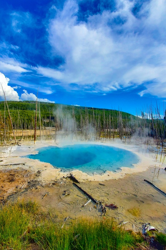 Cistern Spring - Yellowstone National Park - 229