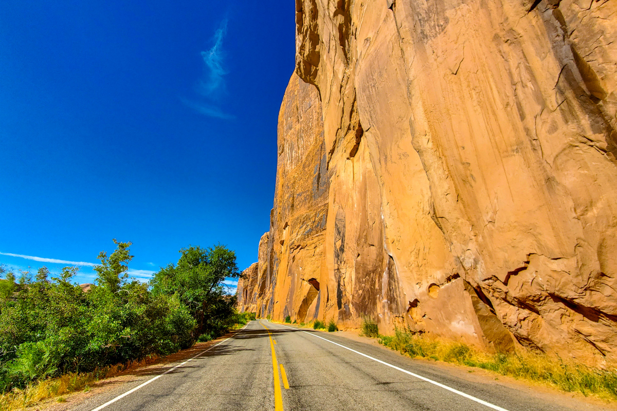 Découvrez la route UT279, près de Moab : arches, pétroglyphes...