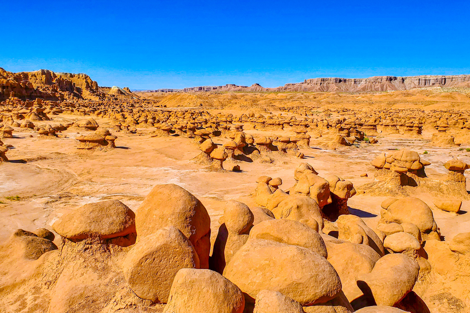 Visiter Goblin Valley State Park : accès, prix, points de vue, randonnées