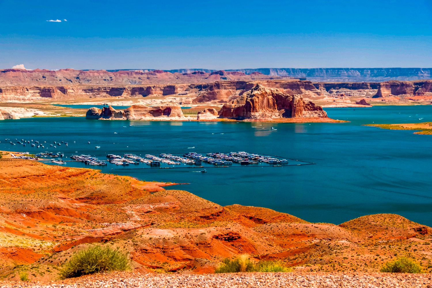 Plongez dans les eaux bleues du Lake Powell, dans Glen Canyon NRA