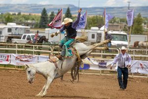 Assister à un rodéo dans l'Ouest américain