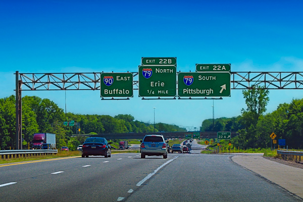 Conduire un véhicule aux USA : conseils, informations pratiques, permis...